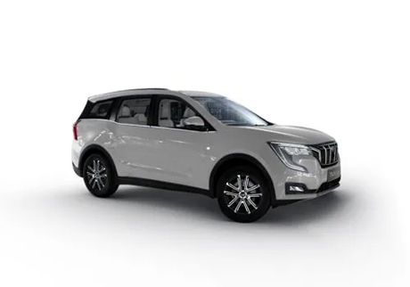 Mahindra XUV700 Showroom Pune - Price , Reviews & Specs